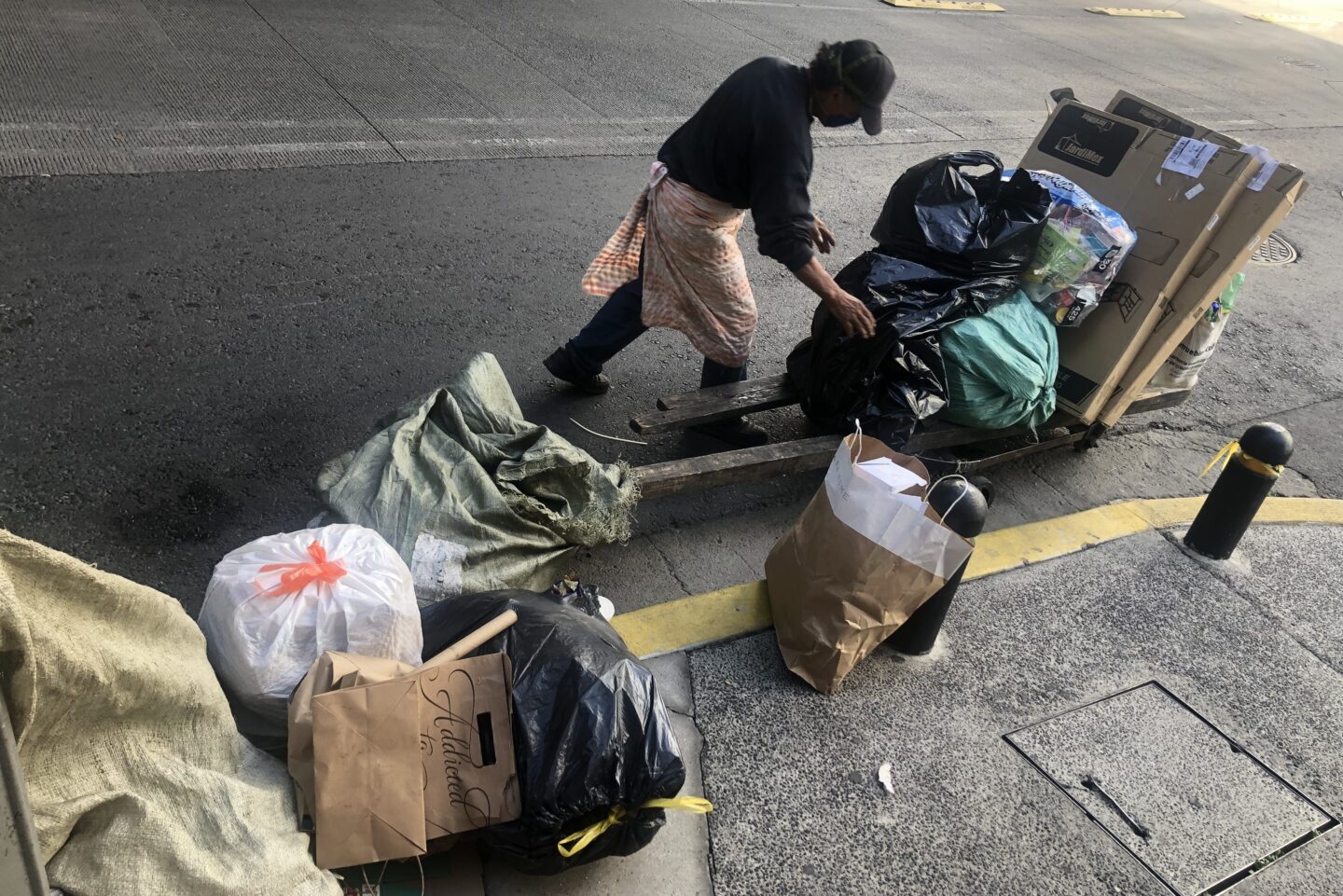 Recicladores informals: indispensables però invisibles - directa.cat